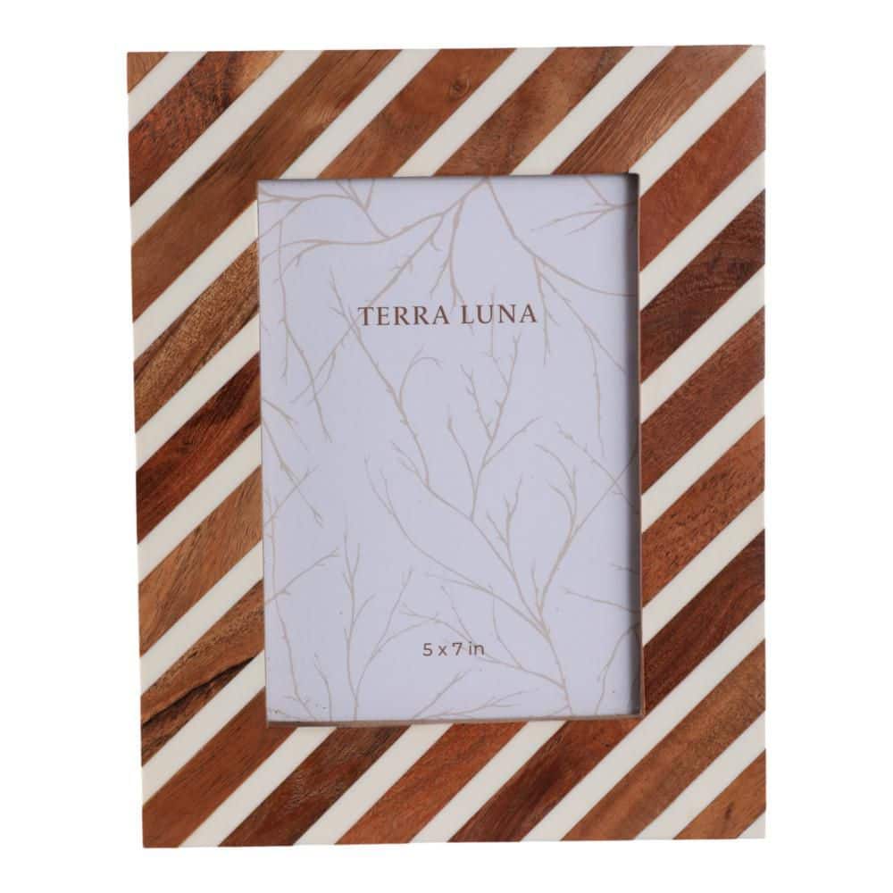 Liv & Skye 5 in. x 7 in. Brown Resin Abstract Diagonal Lines Photo ...