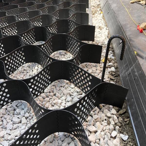 Wellco 10 ft. x 16.5 ft. x 2 in. L Series Plastic Ground Geo Grid ...