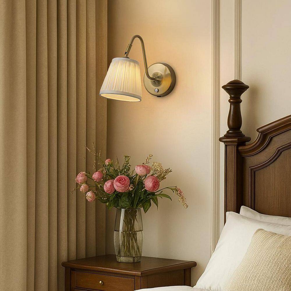 ALOA DECOR 1-Light W6 in. Vintage Brass Battery Operated Wall Sconces ...