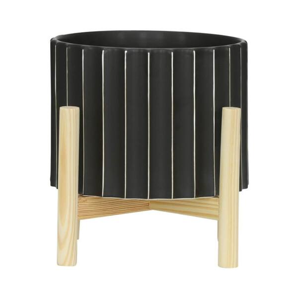 Liv & Skye 8 in. Black Ceramic Fluted Planter with Wood Stand 15074-02 ...