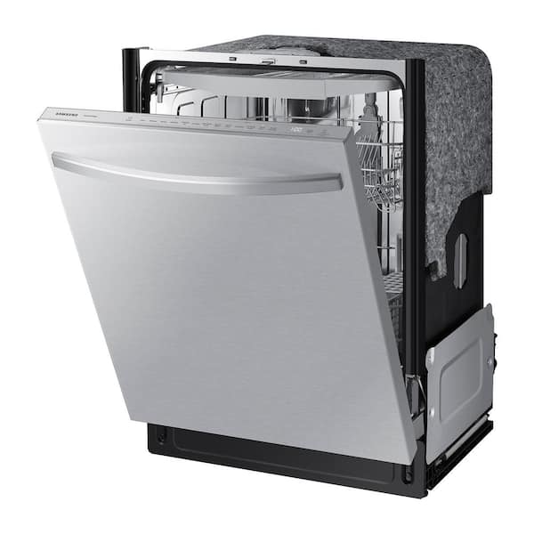 Samsung Smart 46 dBA Dishwasher with StormWash plus Handle and AutoRelease Door in Stainless Steel DW80CG5451SR