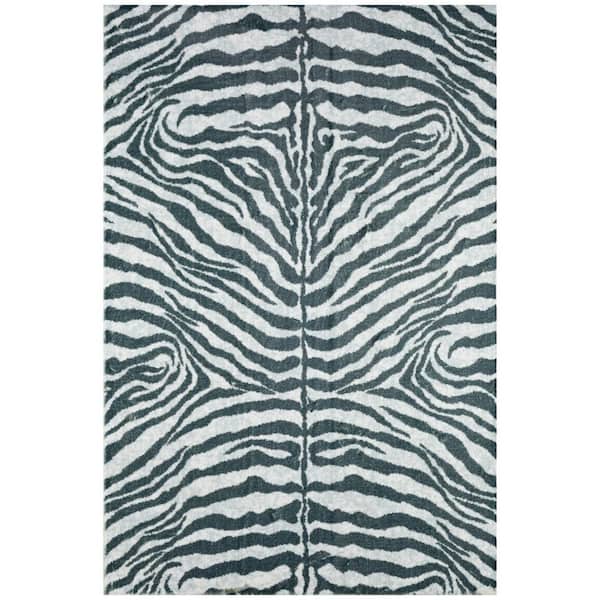 HomeRoots 3 x 5 Gray Animal Print Runner Rug 2000491627 - The Home Depot