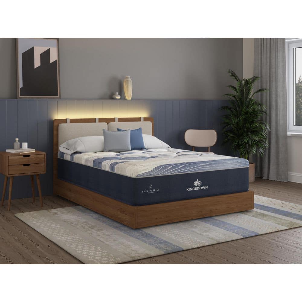 KINGSDOWN Insignia Cool Contour King Medium Firm 14 in. Scroll Quilt ...