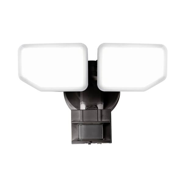 AWSENS 30-Watt 2600 Lumen 180° Bronze Dusk to Dawn Motion Sensor ...
