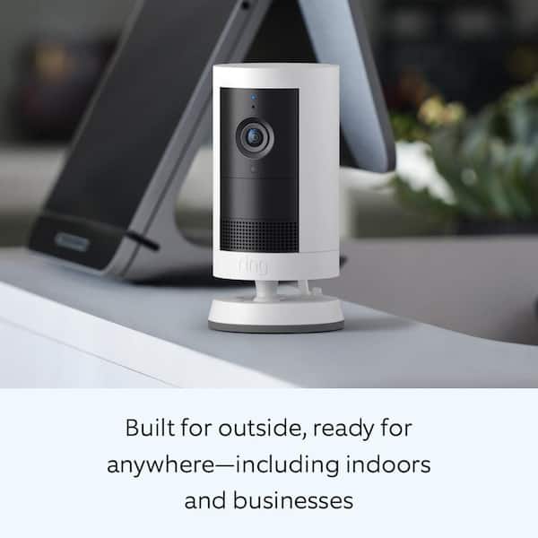 Ring Outdoor Cam Plus, Plug-In Security Camera with 2K Video, Low-Light ...