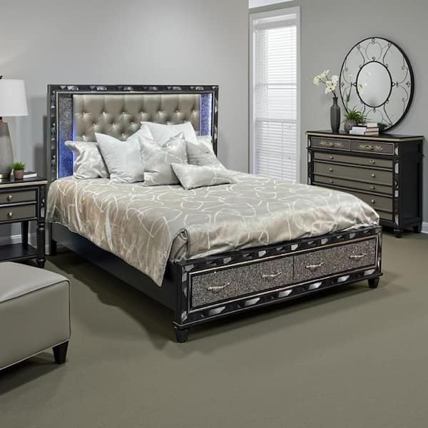 Benjara Bet Black and Silver Wood Frame Queen Size Panel Bed with ...