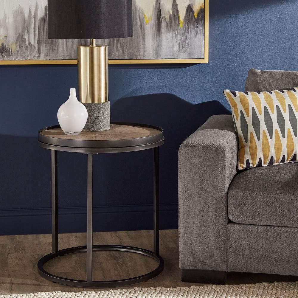 HomeSullivan Grey Oak Round End Table 40089GA-04BK