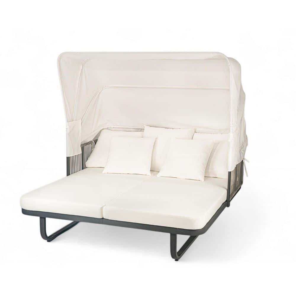 Mondawe 57 in. W Metal Frame Outdoor Day Bed Patio Sunbed with ...