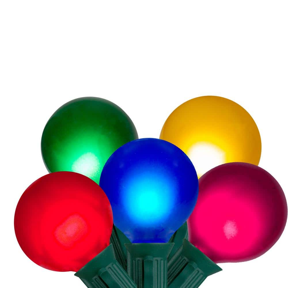 Northlight 15-Count Multi-Color Satin G50 Globe Christmas Light Set, 13 ...