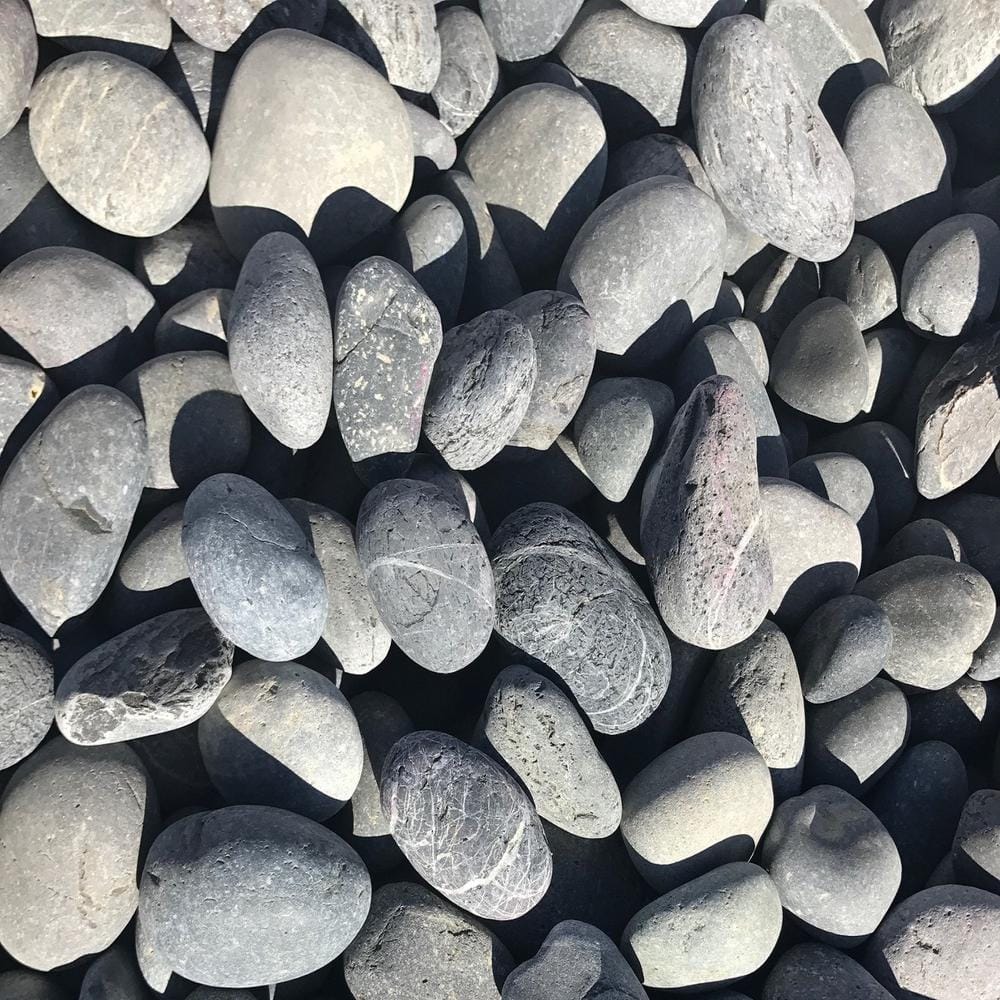 Butler Arts 1 in. to 3 in. Medium Black Mexican Beach Pebble (500 lbs ...