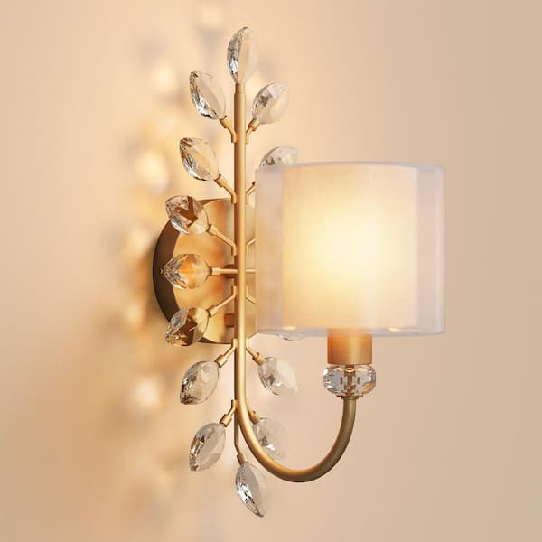 TRIBESIGNS WAY TO ORIGIN Grioda 7 in. 1-Light Gold Indoor Wall Sconce ...