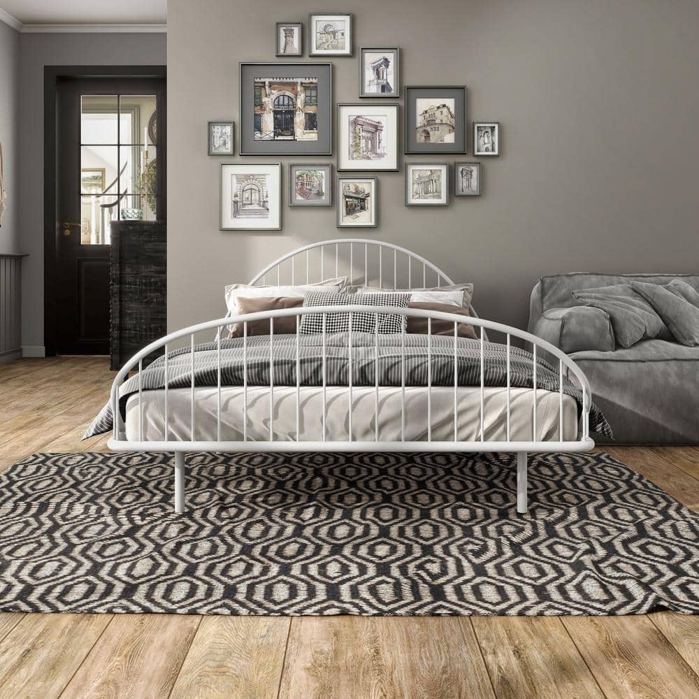 Furniture of America Thompson White Metal Frame Full Platform Bed With ...