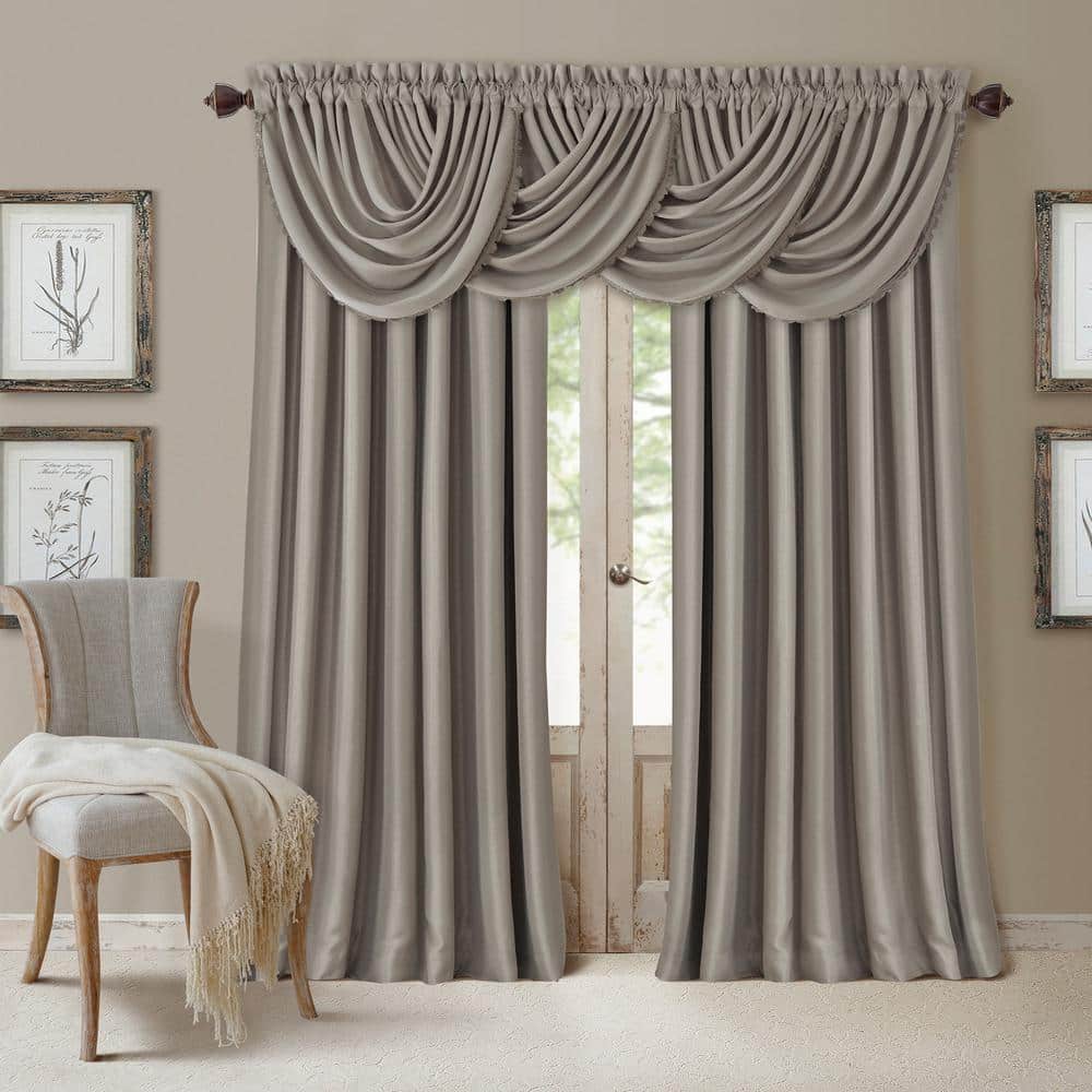 Reviews for Threadmade All Seasons Blackout Window Curtain, Silver - 52 ...
