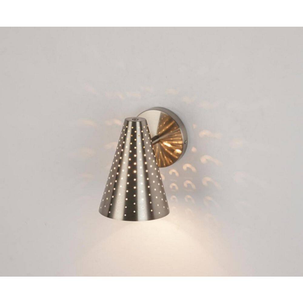HUOKU Nimbus 1-Light 5.5 in.W Nickel Wall Sconce Adjustable Head ...