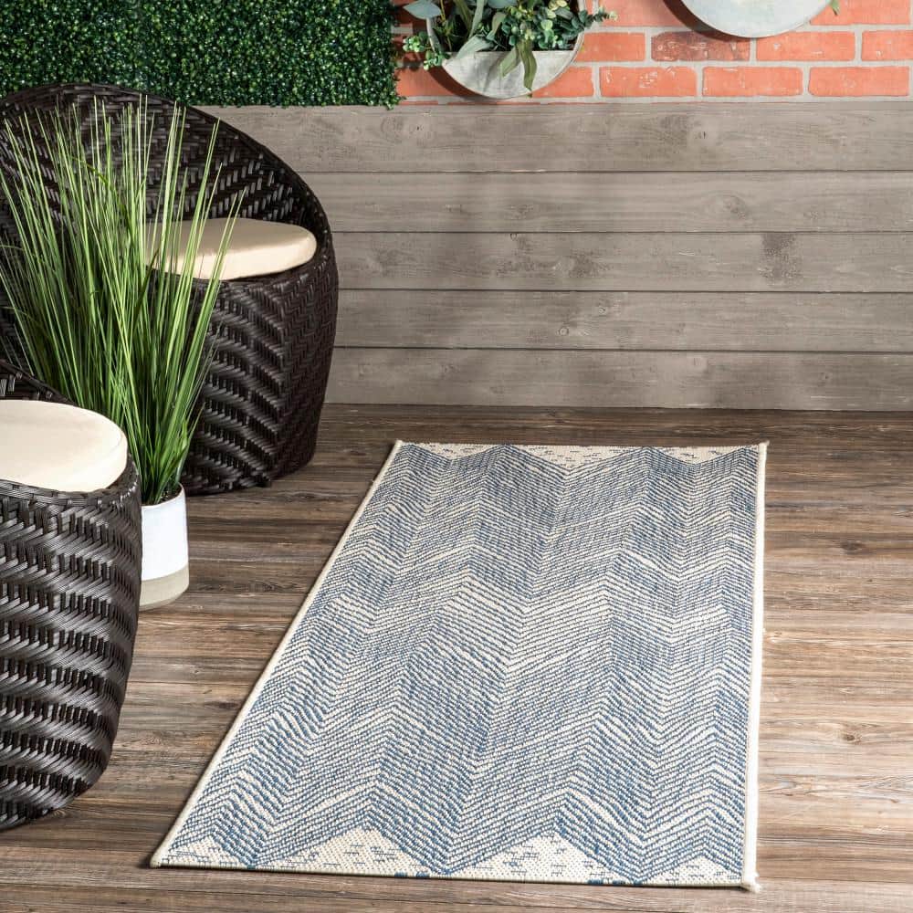 nuLOOM Wavy Chevron Blue 2 ft. x 12 ft. Indoor/Outdoor Runner Patio Rug ...
