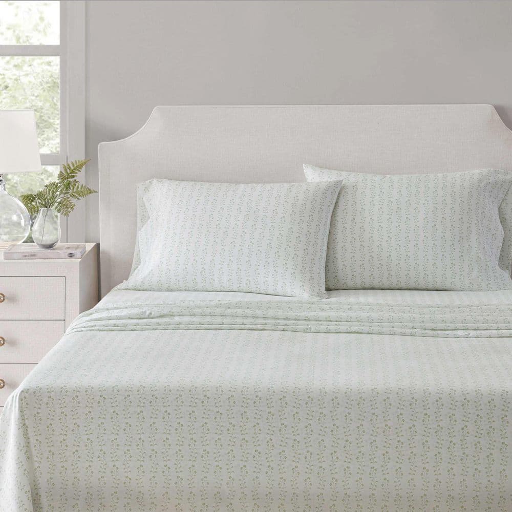 MARTHA STEWART MS Ditsy Vine 3-Piece White/Light Sage Green Percale ...