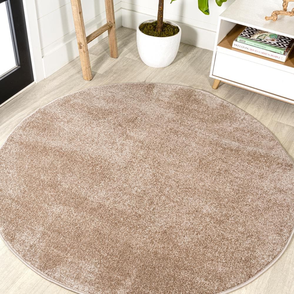 JONATHAN Y Haze Solid Low-Pile Beige 6 ft. Round Area Rug SEU100G-6R ...