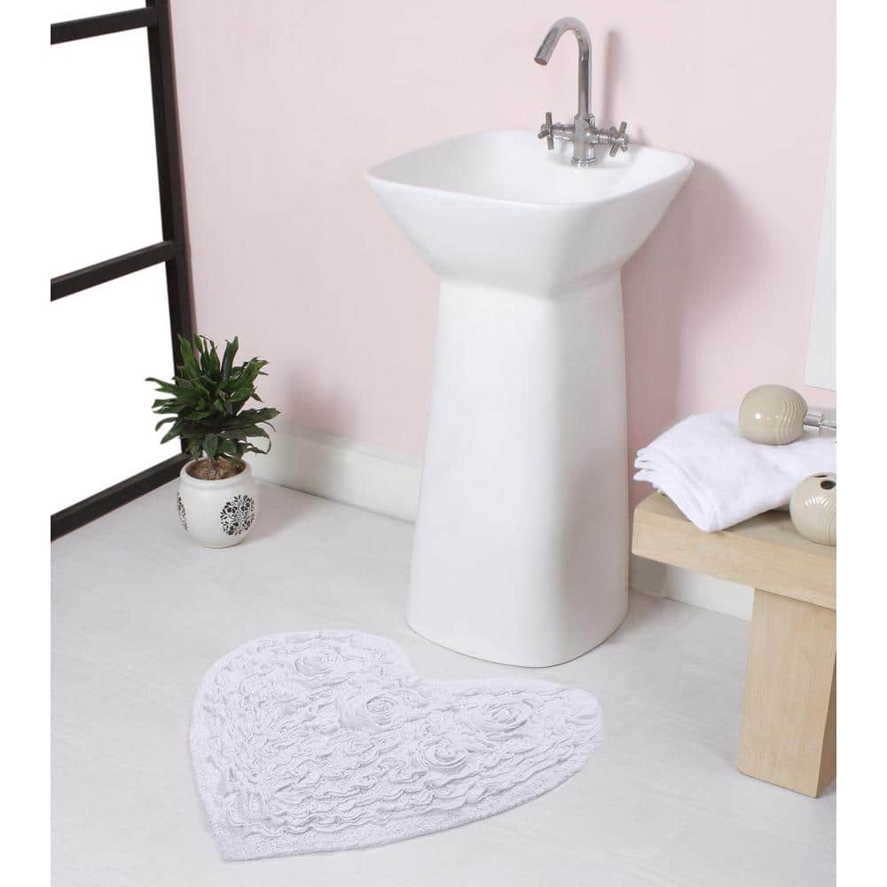 HOME WEAVERS INC Bell Flower Collection 100% Cotton Tufted Non-Slip ...