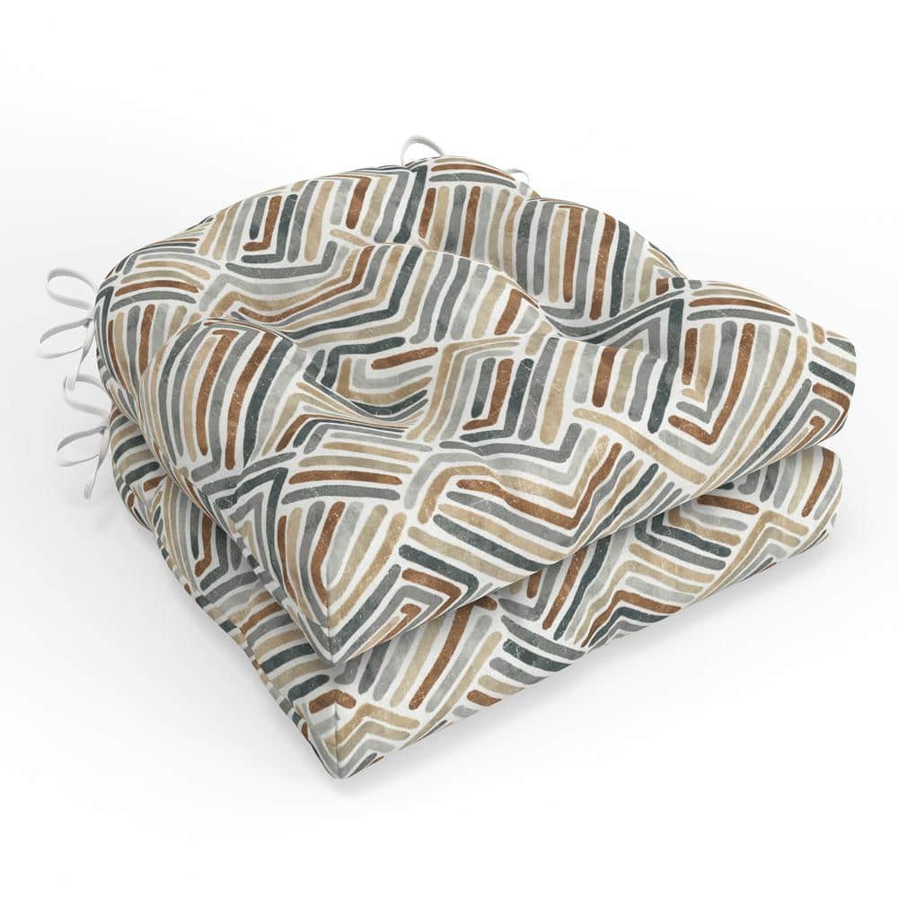 Pillow Perfect Geometric 19 in. W x 4 in. D Outdoor Square Tufted ...