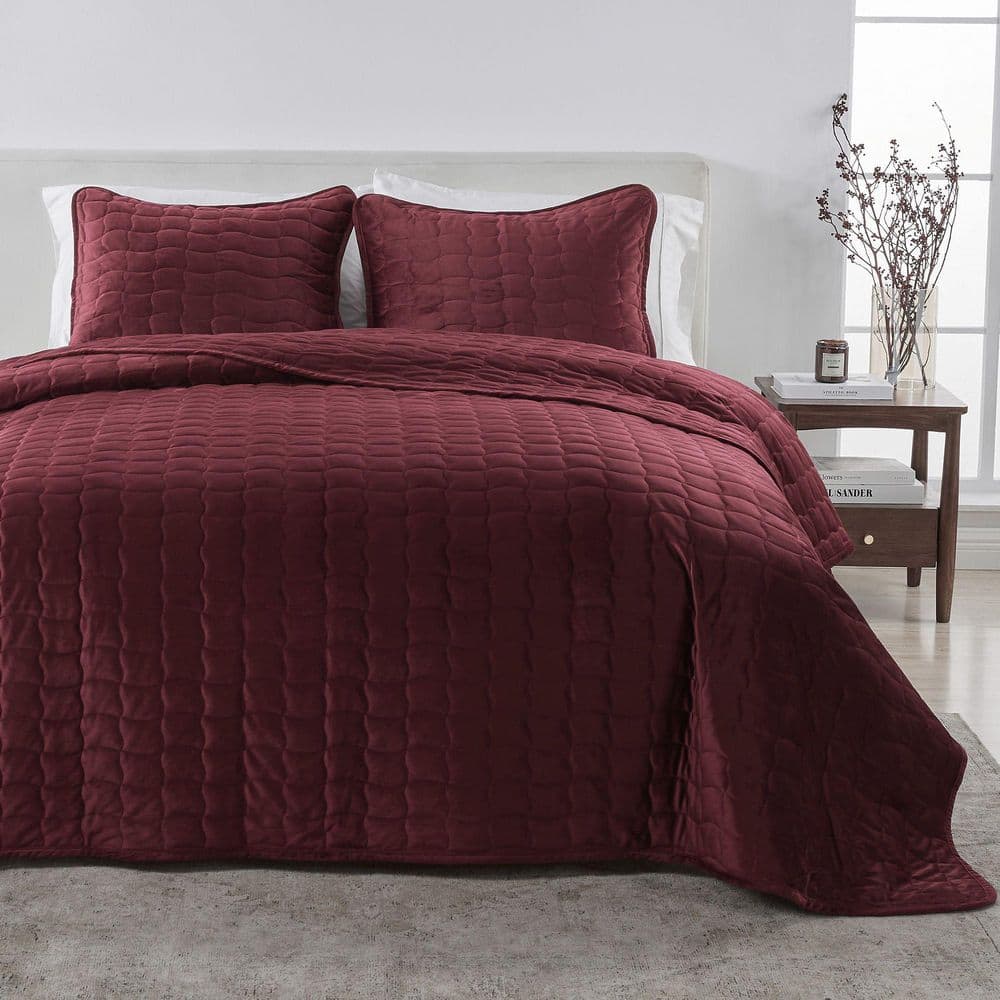 FRESHFOLDS Merlot Luxury Velvet Polyester Stitched 2 Piece Quilt Set ...