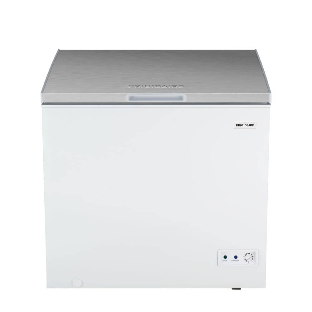 Frigidaire 7.0 cu. ft. Manual Defrost Chest Freezer in White with ...