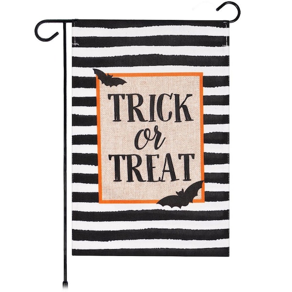 G128 1 ft. x 1.5 ft. Burlap Happy Halloween 3 Gnomes Spider Web Garden ...