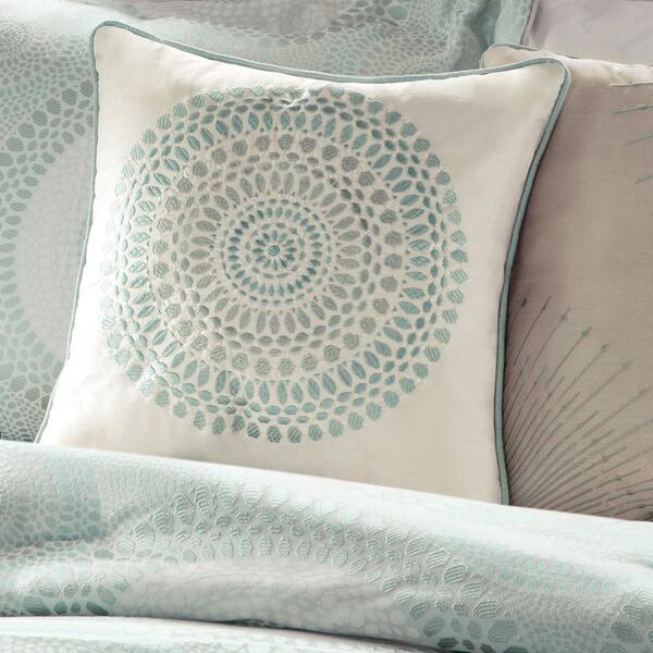 Madison Park Mason 7-Piece Seafoam/Sage Medallion Polyester Queen ...