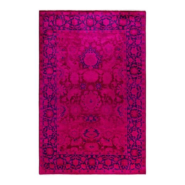 Chloe & Olivia Home Fine Vibrance Pink 5 ft. x 8 ft. Solid Wool Indoor ...