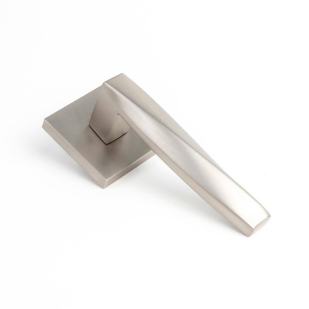 McBowery Convex Satin Nickel Privacy Bed/Bath Modern Door Handle (Left ...