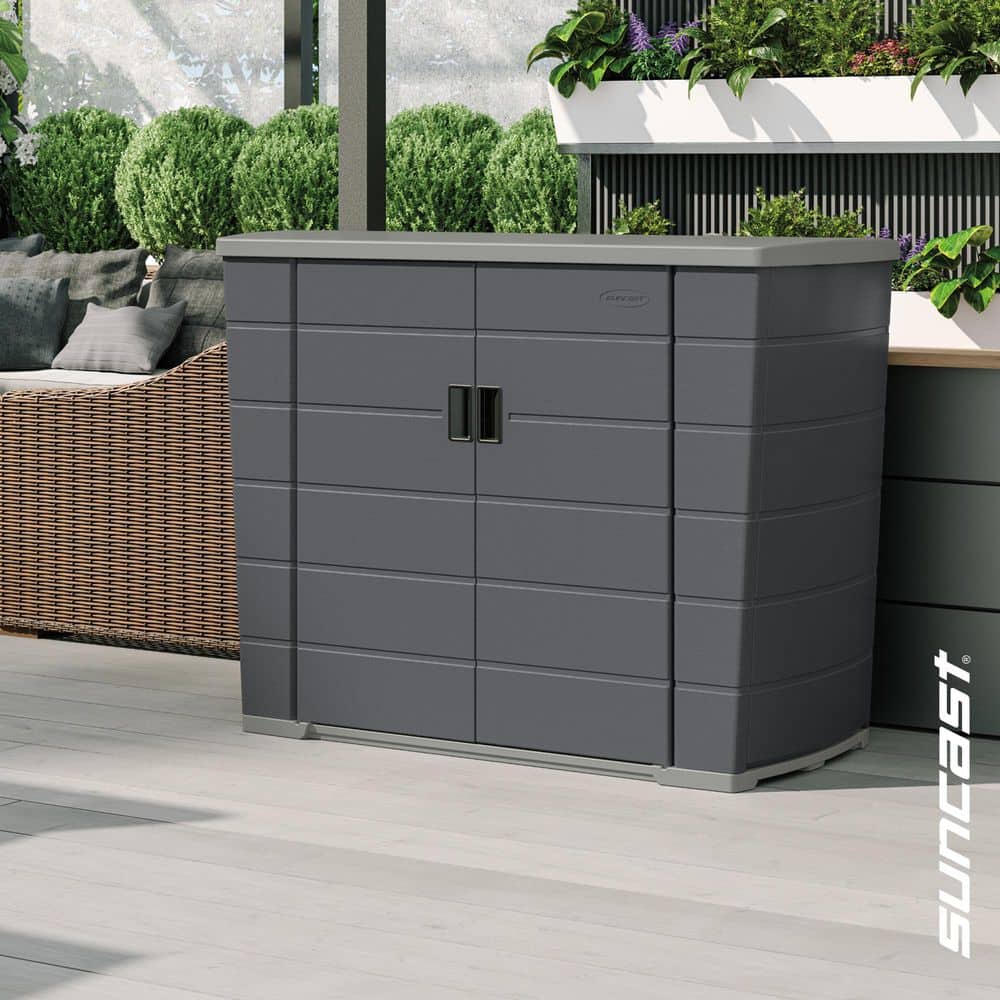 Suncast Backyard Oasis Entertaining Station with Storage BMEO2000 - The ...