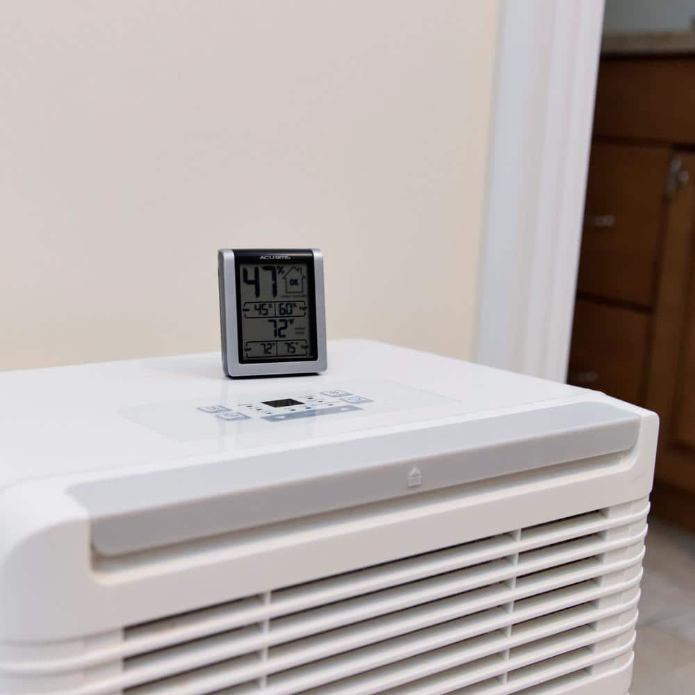 AcuRite Digital Humidity and Temperature Comfort Monitor 00613 Best ...