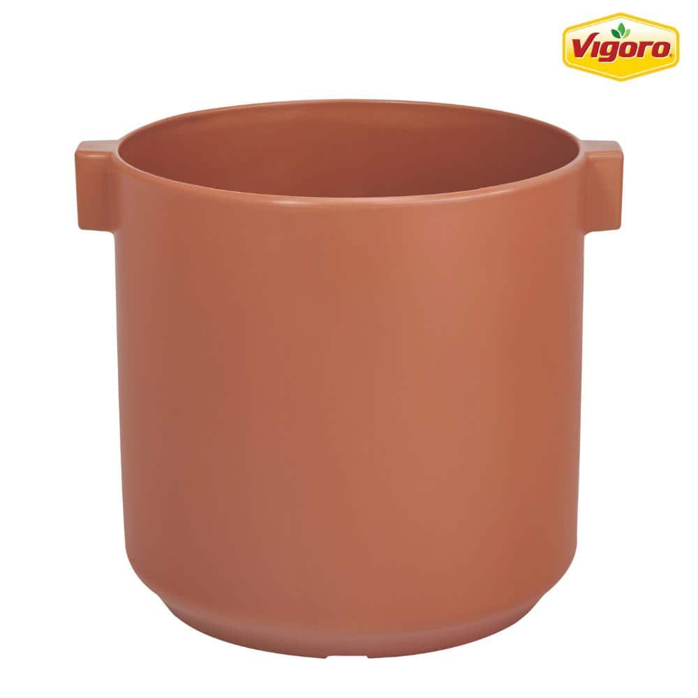 Vigoro Alhambra Medium Terracotta Plastic Round Planter with Knockout ...