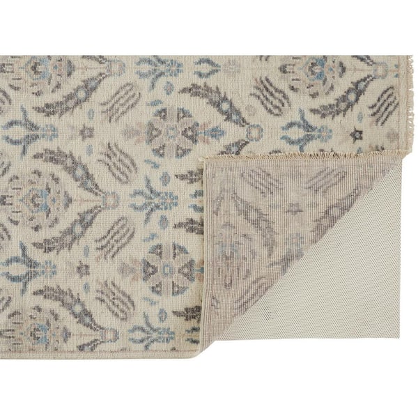 HomeRoots 12 ft. x 15 ft. Gray and Ivory Floral Area Rug 2000513100 ...