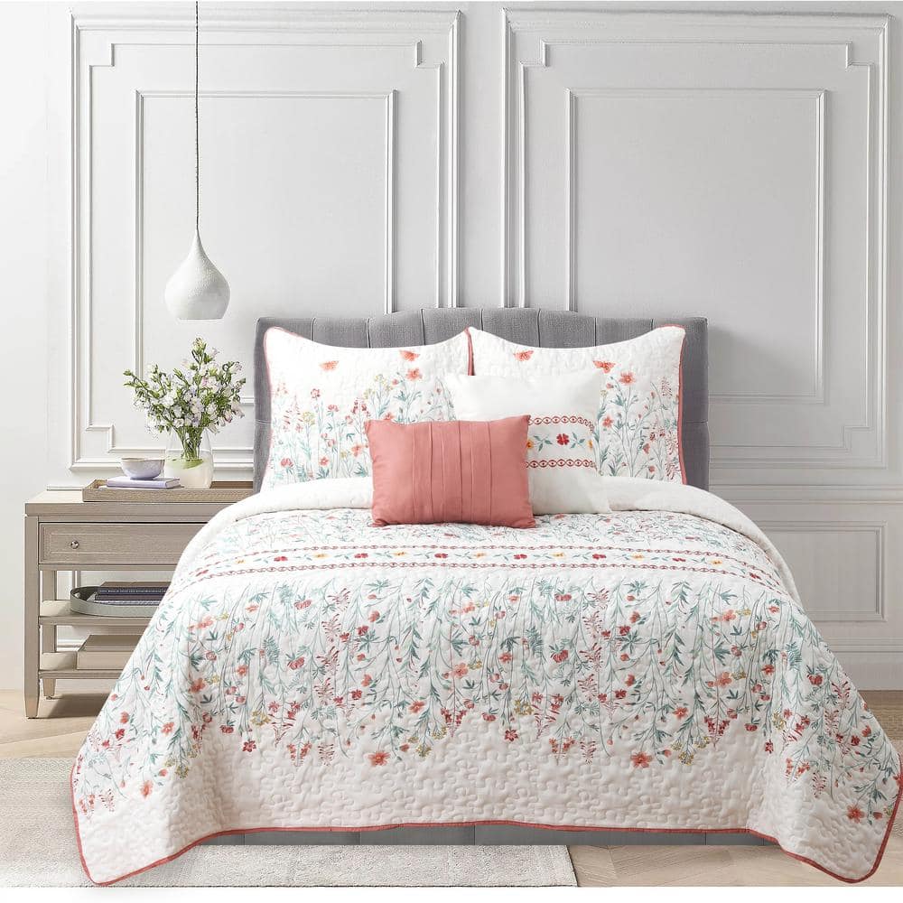Harper Lane Fall Wildflowers Terra Cotta Microfiber 5-Piece Quilt Set ...