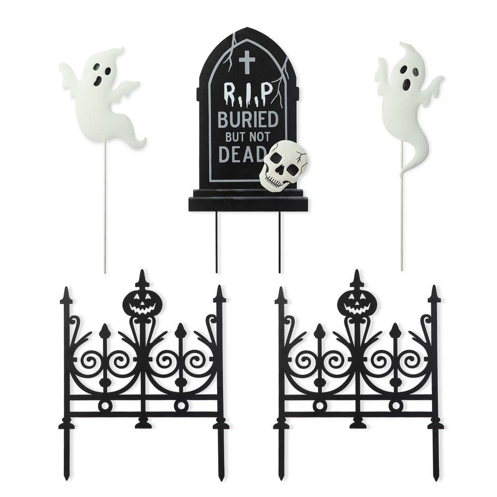 Glitzhome 24 in. H Halloween Metal Graveyard Set Yard Stake (Set of 5 ...