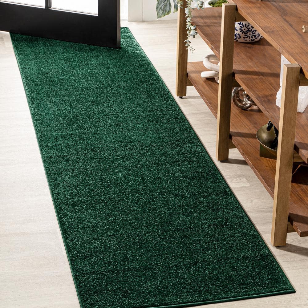 JONATHAN Y Haze Solid Low-Pile Emerald 2 ft. x 14 ft. Runner Rug ...