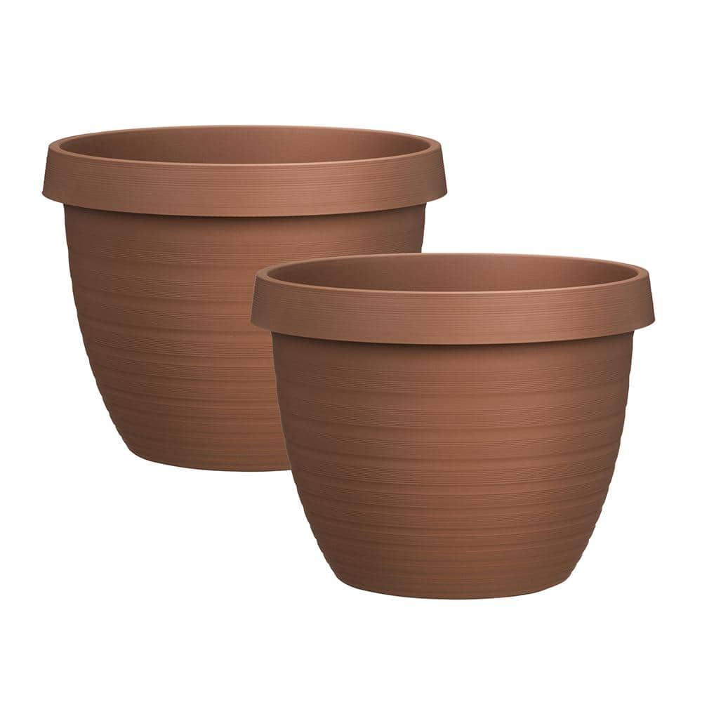 Scheurich 9.8 in. (25cm) Country Star Terracotta Resin 2-Pack 270/9025/57670 - The Home Depot