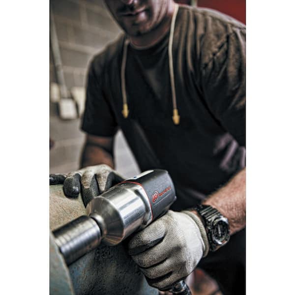 Ingersoll Rand 1 2 in. Drive Air Impact Wrench Quiet 1100 ft. lbs. Nut Busting Torque General Duty Standard Anvil Black 2135QXPA The Home Depot