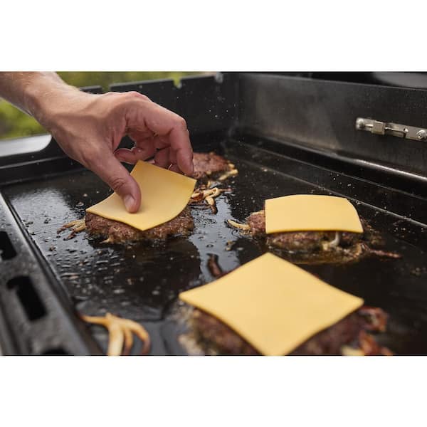 Weber Spirit E-425 4-Burner Liquid Propane Gas Grill in Black with Ruse ...