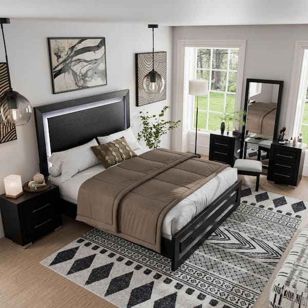 Furniture of America Fairhart 4-Piece Black Wood King Panel Bedroom Set ...