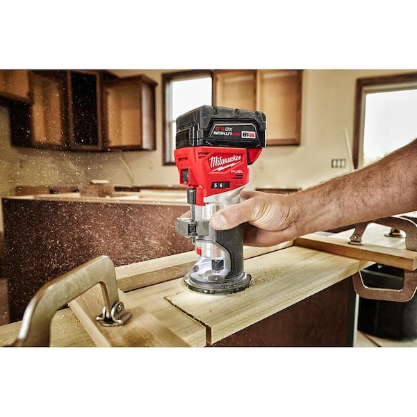 Milwaukee M18 FUEL 18V Lith-Ion Brushless Cordless Compact Router w/ 1/ ...