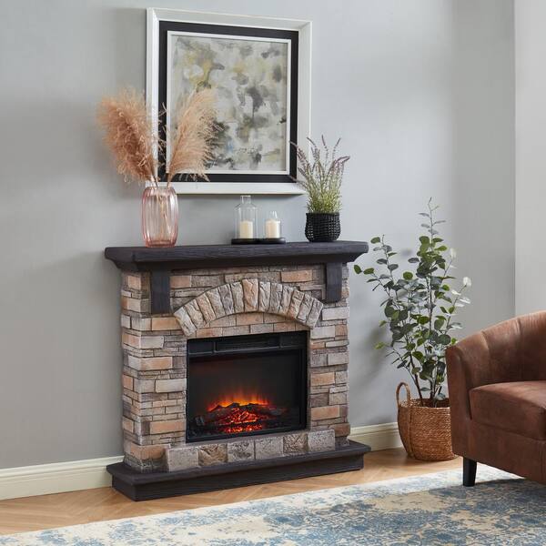 Classic Design Fieldstone Fireplace