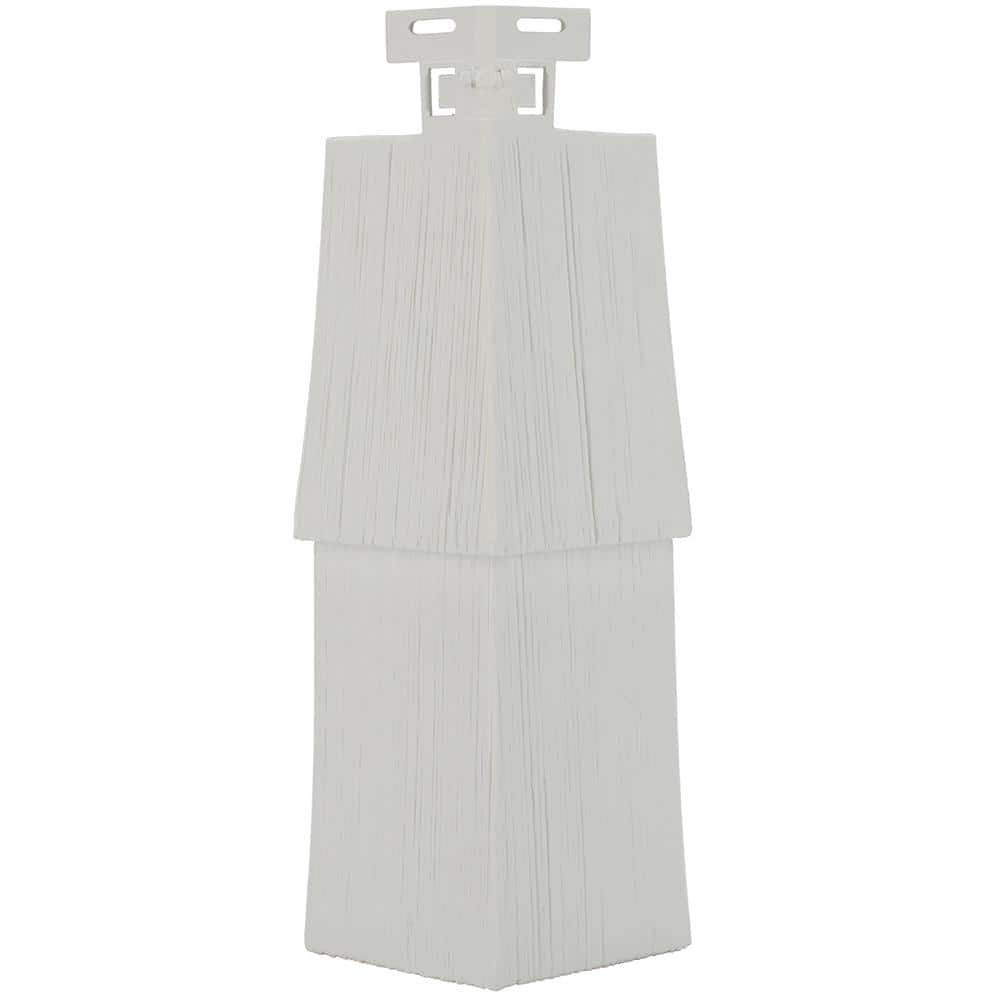 Novik NovikShake RS RoughSawn Shake Corner (4.5 in. x 14.6 in.) Polymer ...